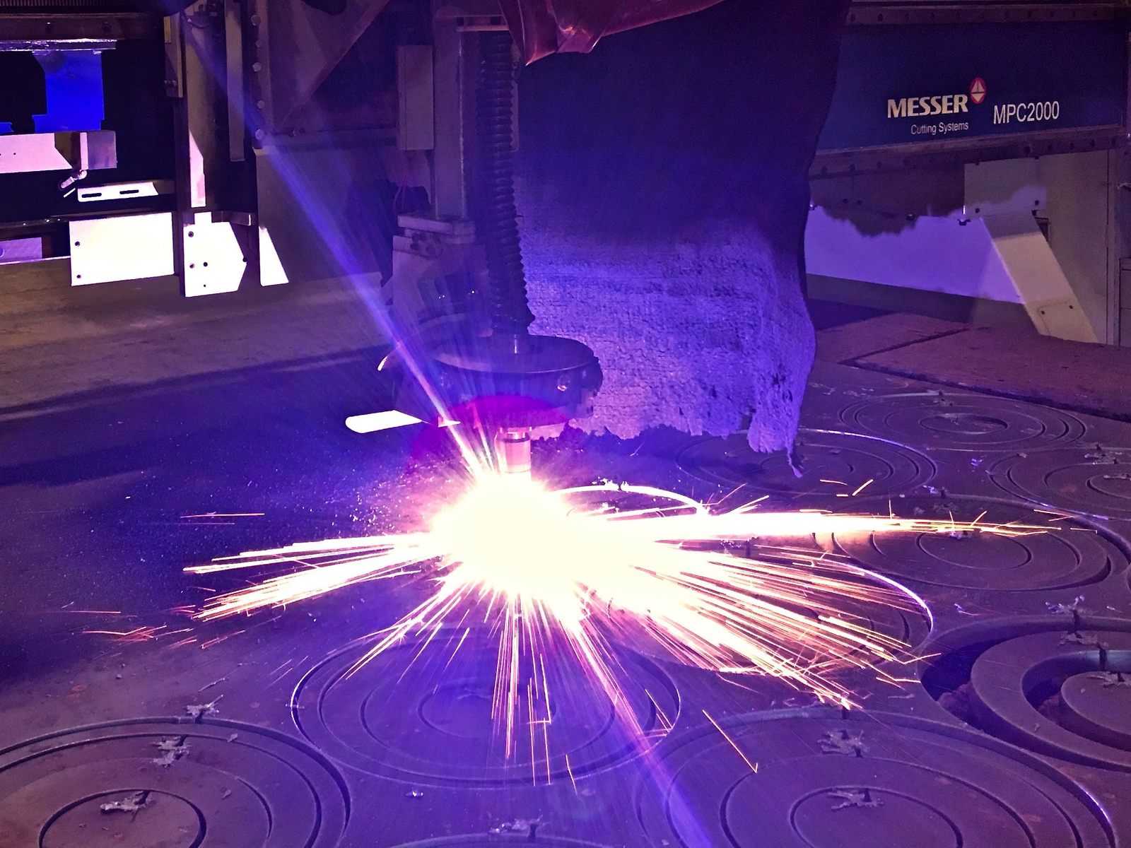 Services - Découpe de plaques d'acier au plasma & oxycoupage – Bolduc ...